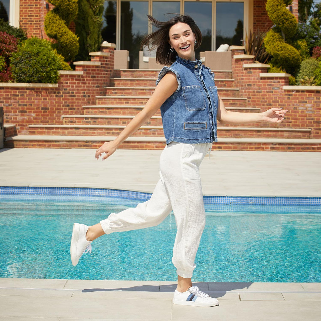 Sprint: White & Denim - Women's Sneakers for Bunions | Sole Bliss – Sole Bliss USA